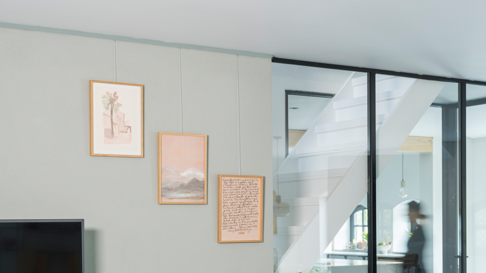 How to choose your picture rail?